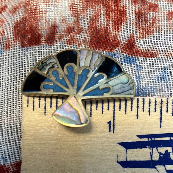 Vintage | Jewelry | Vintage Fan Shell Brooch | Poshmark